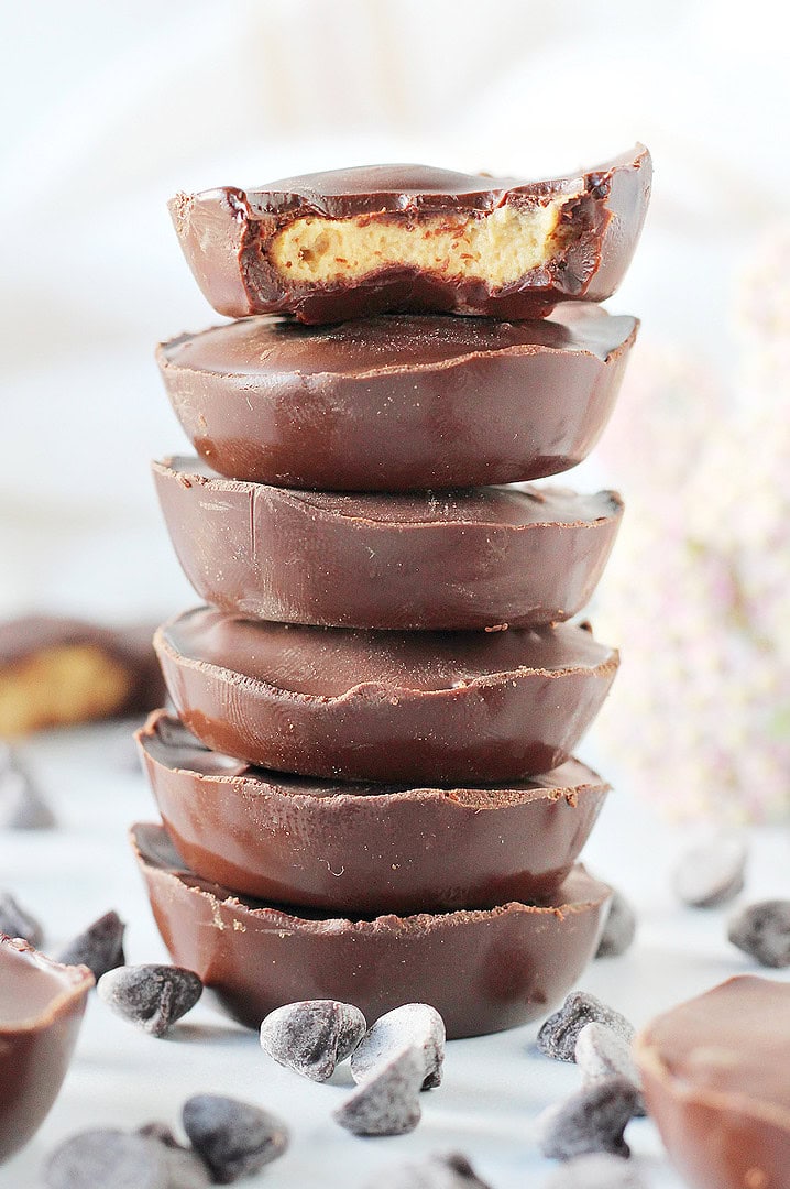 High-Protein Reese Cups (5 Ingredients) - HappiHomemade